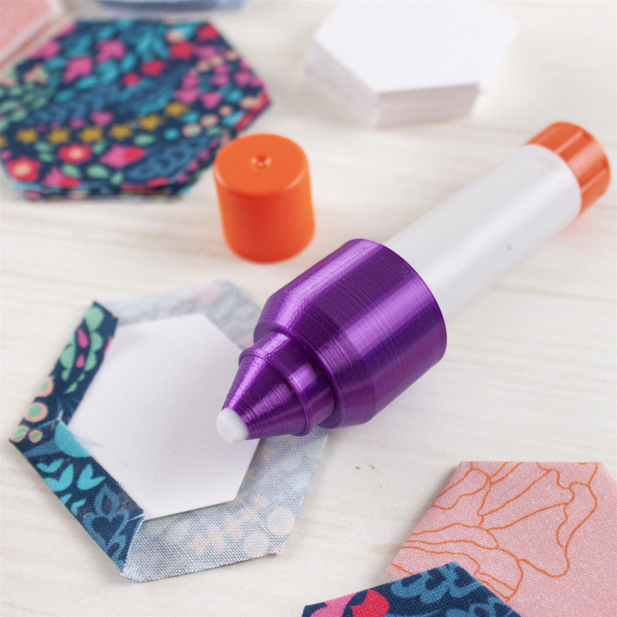 Glue Stick Precision Tip – Paper Pieces